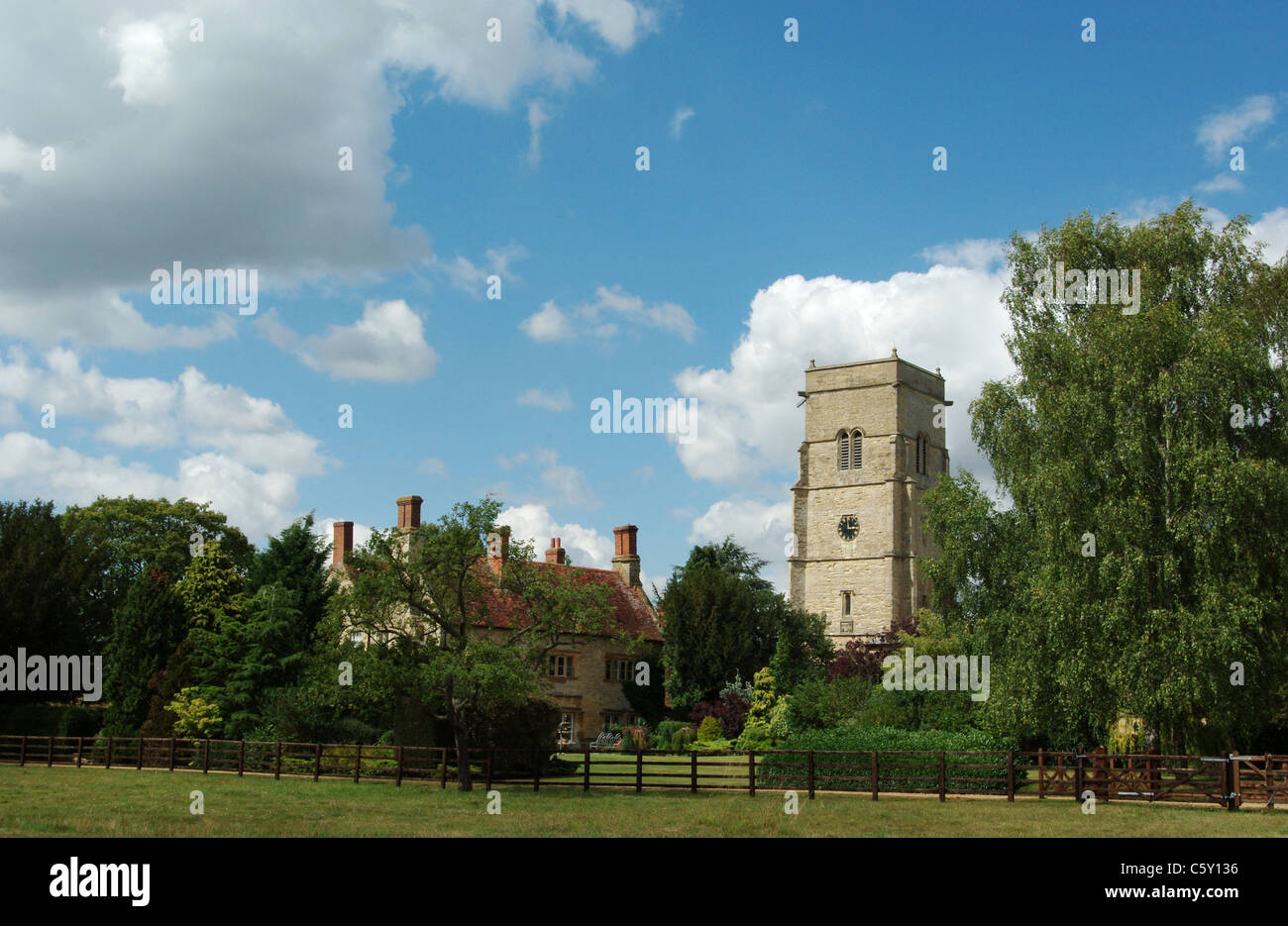 17th century farm hi-res stock photography and images - Alamy