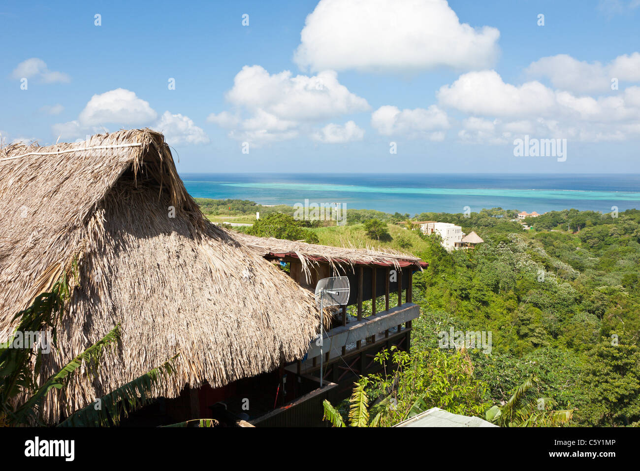 Caribbean shack hi-res stock photography and images - Alamy