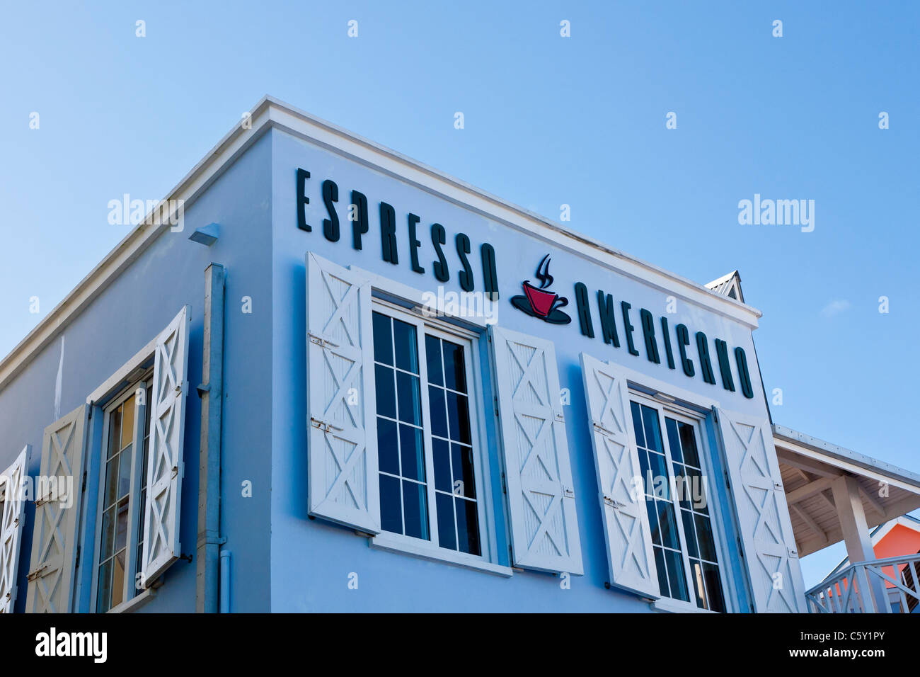 Roatan town center hi-res stock photography and images - Alamy