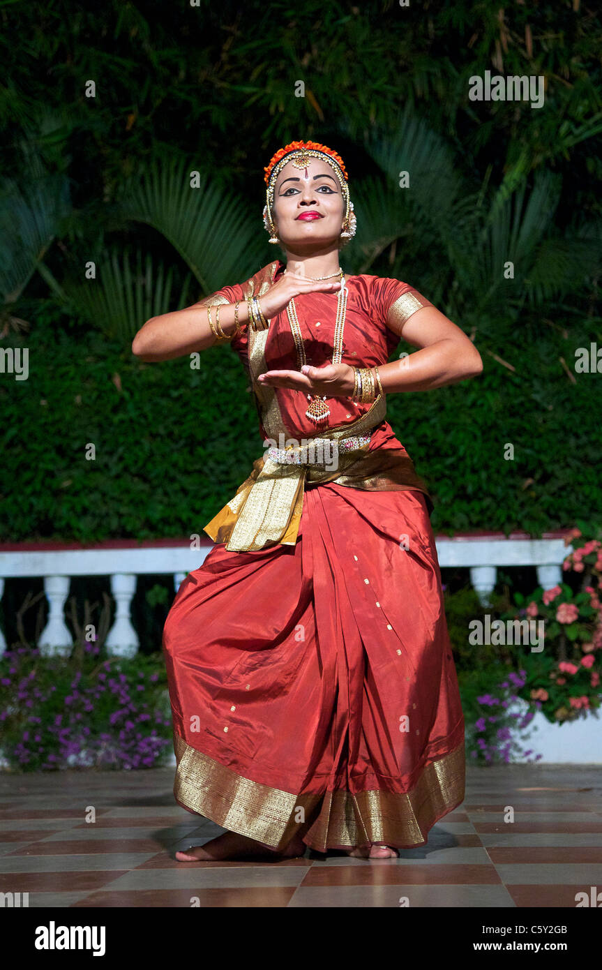 A Devadasis dancing Bharata Natyam a classical Indian dance Thanjavur ...