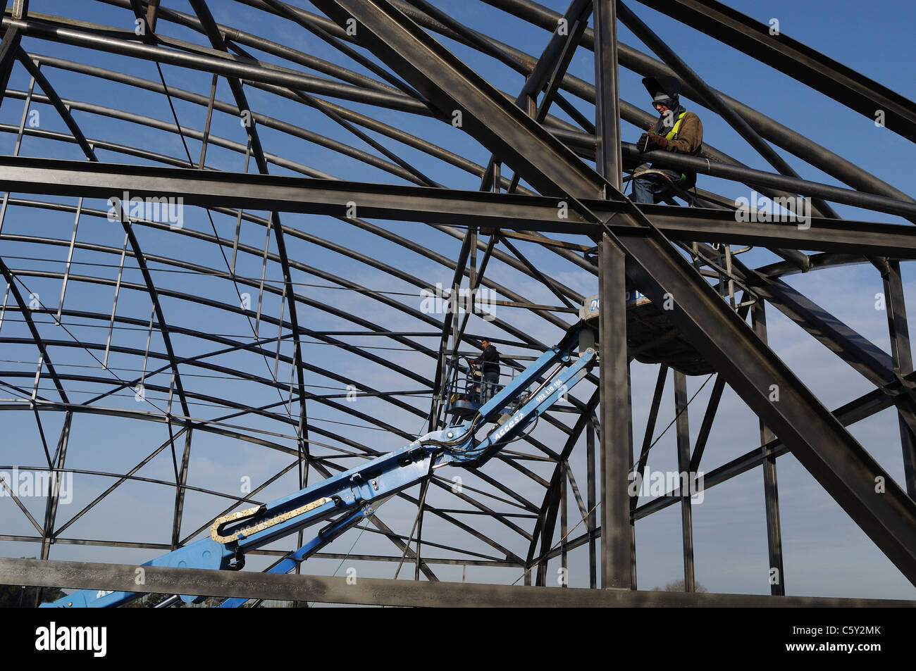 Welding . Construction of the Museum " House of Griffins " Roman city ...