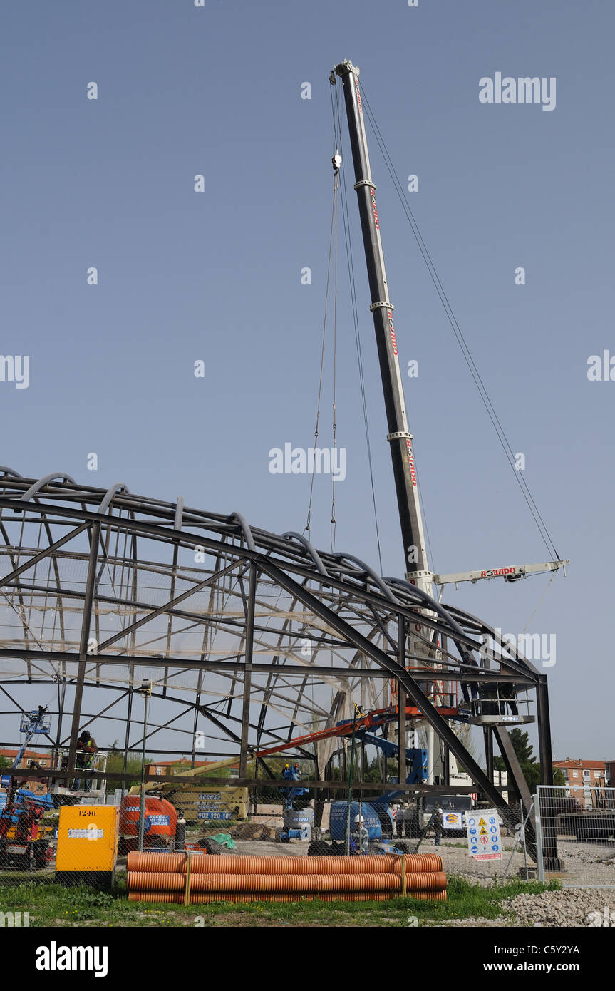Historical engineered structure hi-res stock photography and images - Alamy