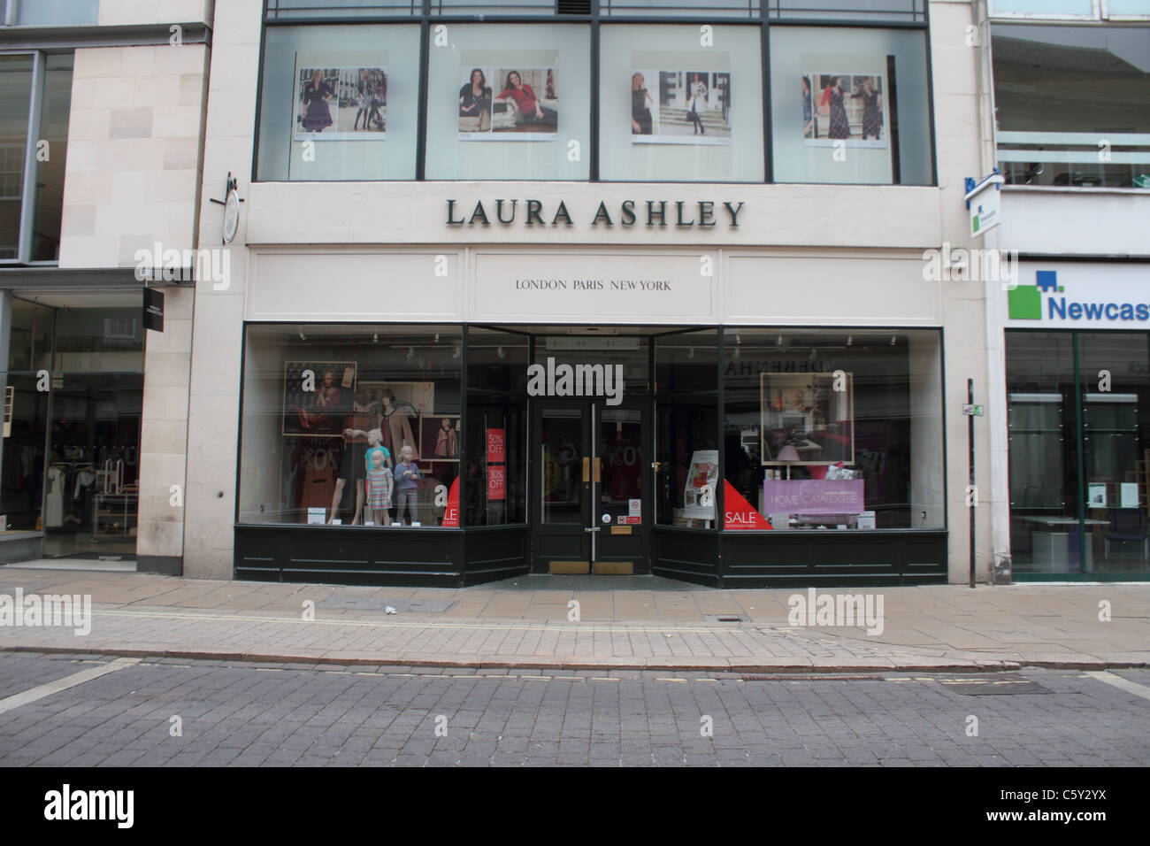 Laura ashleys shop hi-res stock photography and images - Alamy