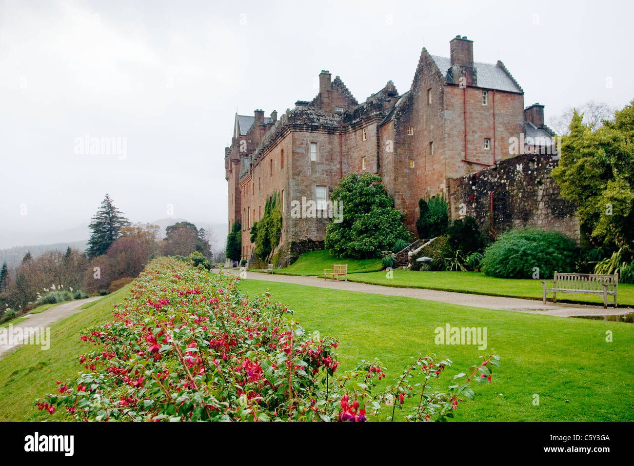 Brodick castle hi-res stock photography and images - Alamy