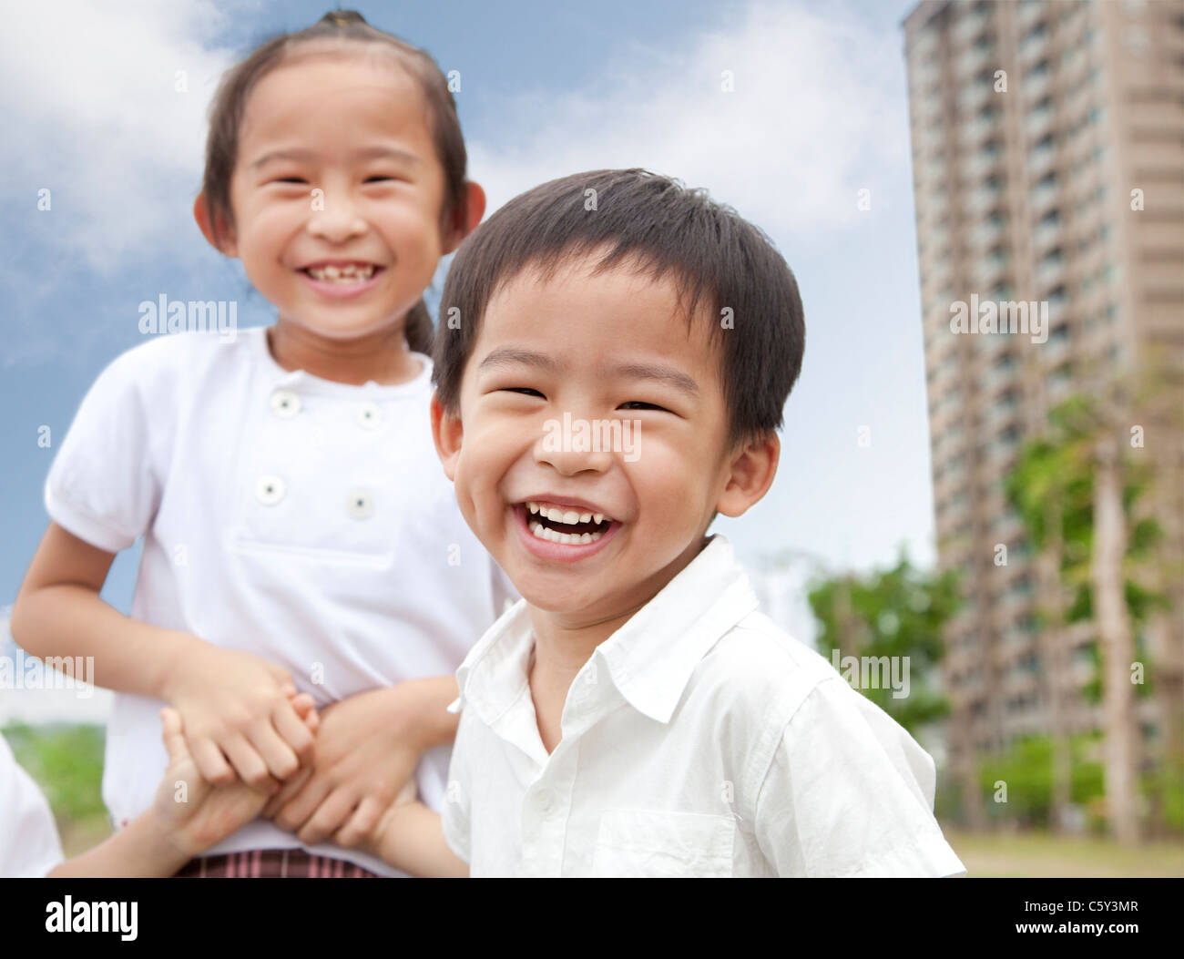 Japanese boy and girl hi-res stock photography and images - Alamy