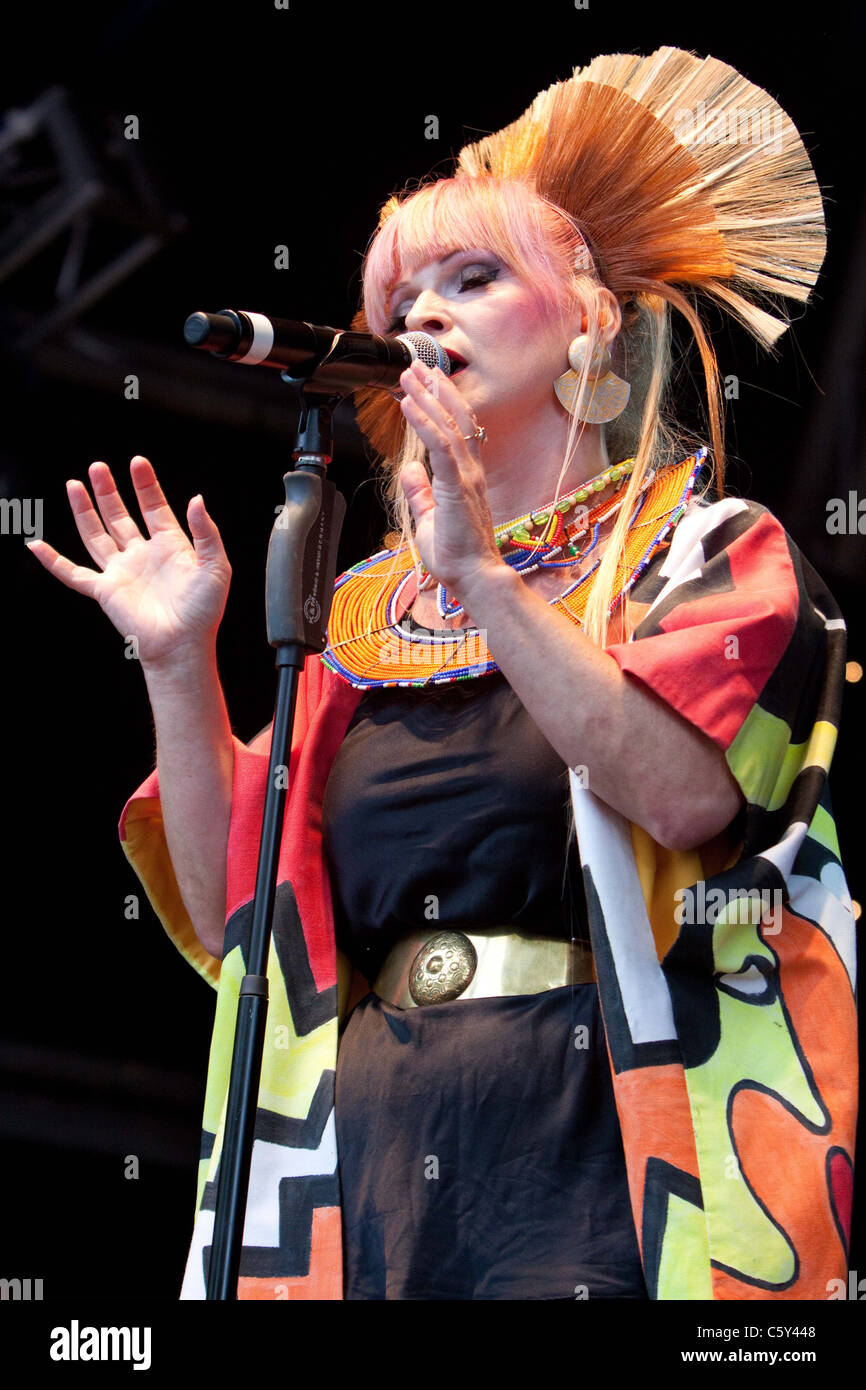 06-08-2011 : Toyah performing at the Here and Now 80s concert at Ascot ...