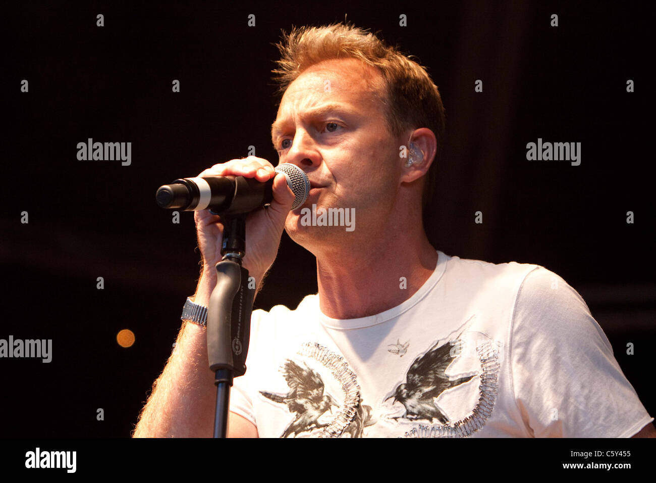 Jason donovan 80s hi-res stock photography and images - Alamy