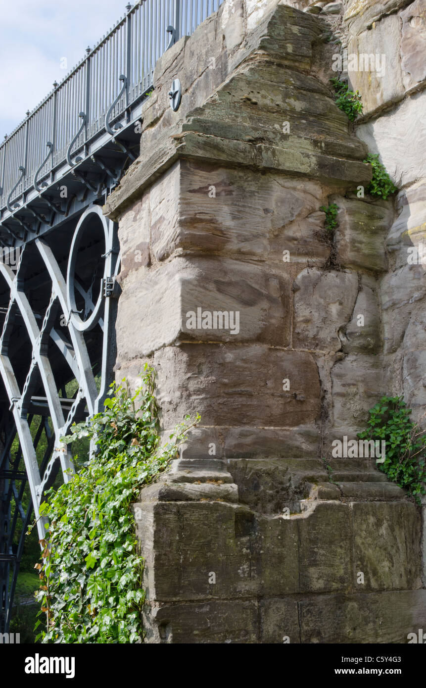 Buttress on the iron bridge, Ironbridge, Shropshire, England, UK Stock ...