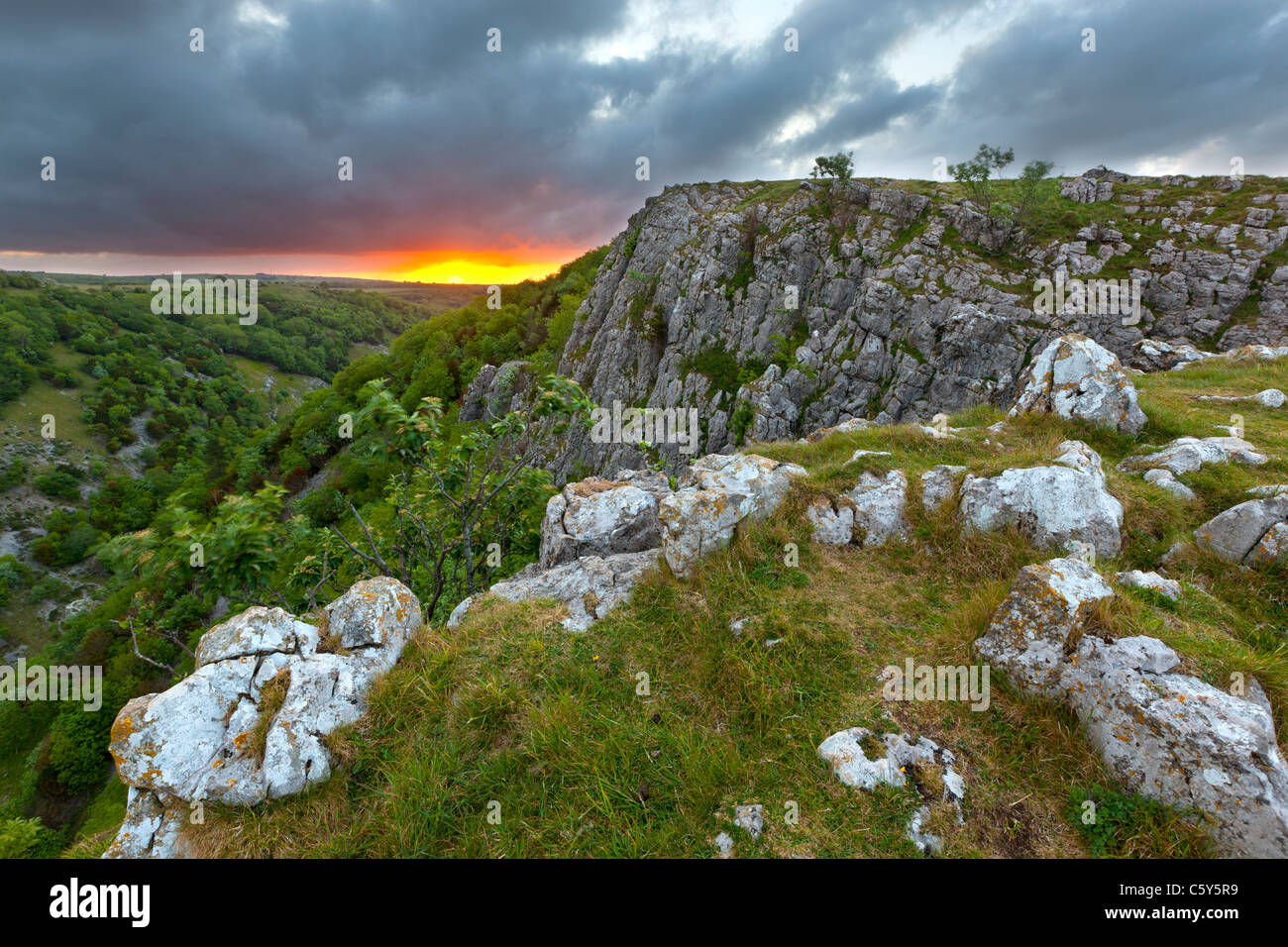 Landscape of cheddar gorge hi-res stock photography and images - Alamy
