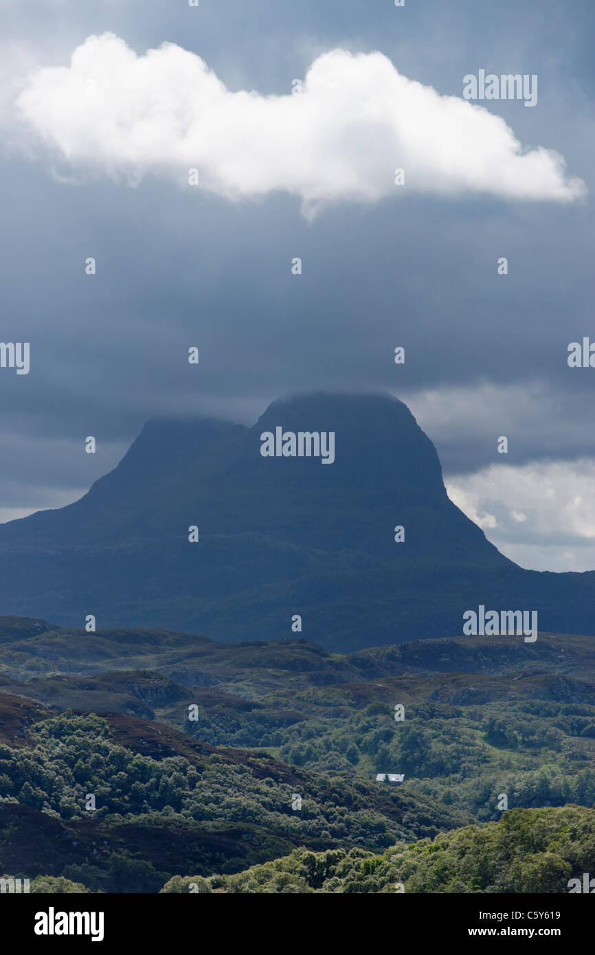 Suilven and dramatic clouds, Assynt, Sutherland, Highland, Scotland, UK ...