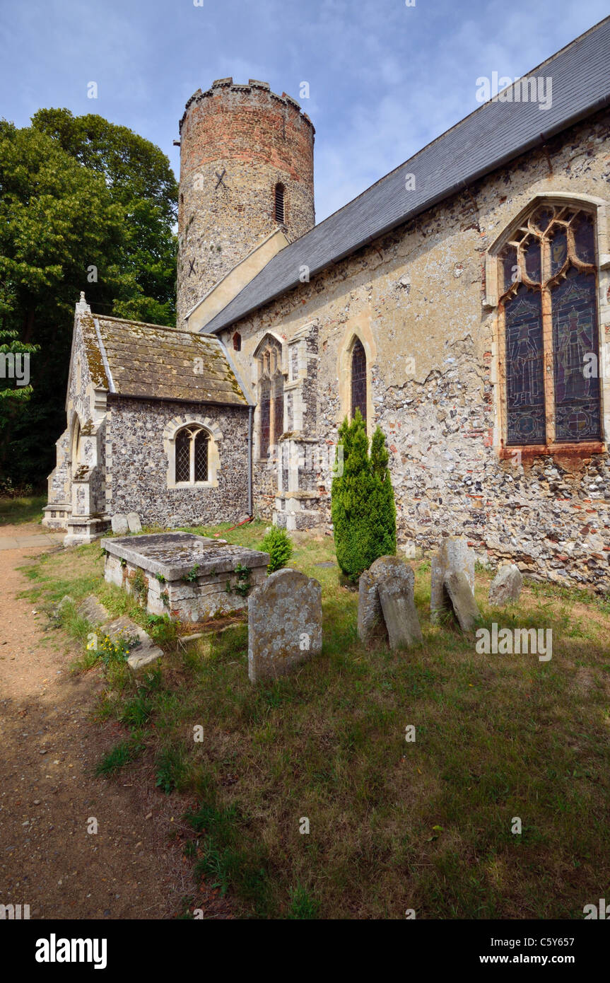 St Peter and St Paul church, Burgh Castle Stock Photo - Alamy