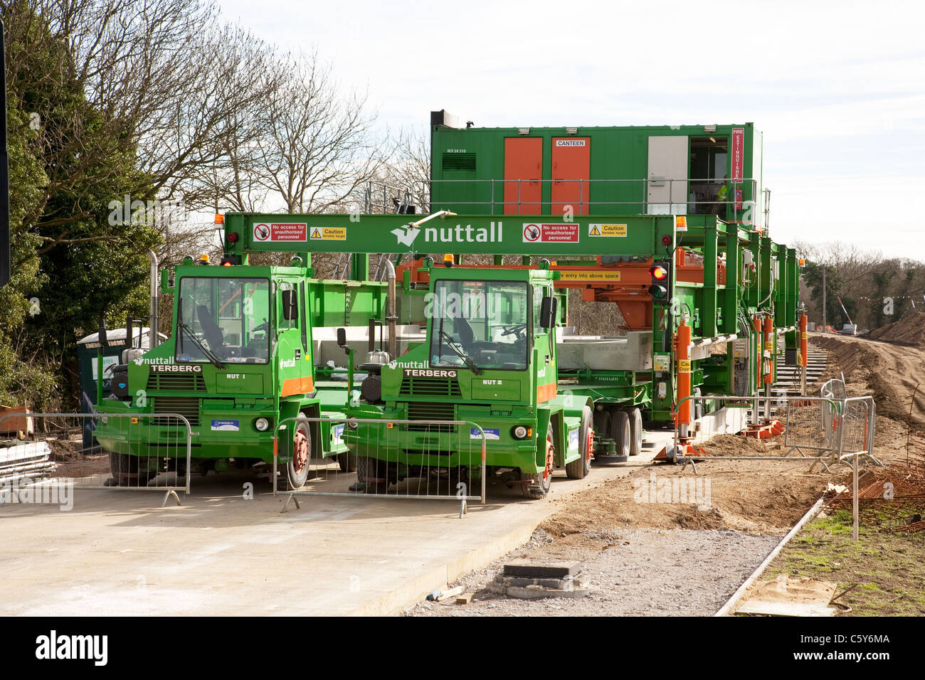 Cambridge Guided Busway connecting Cambridge, Huntingdon and St Ives ...