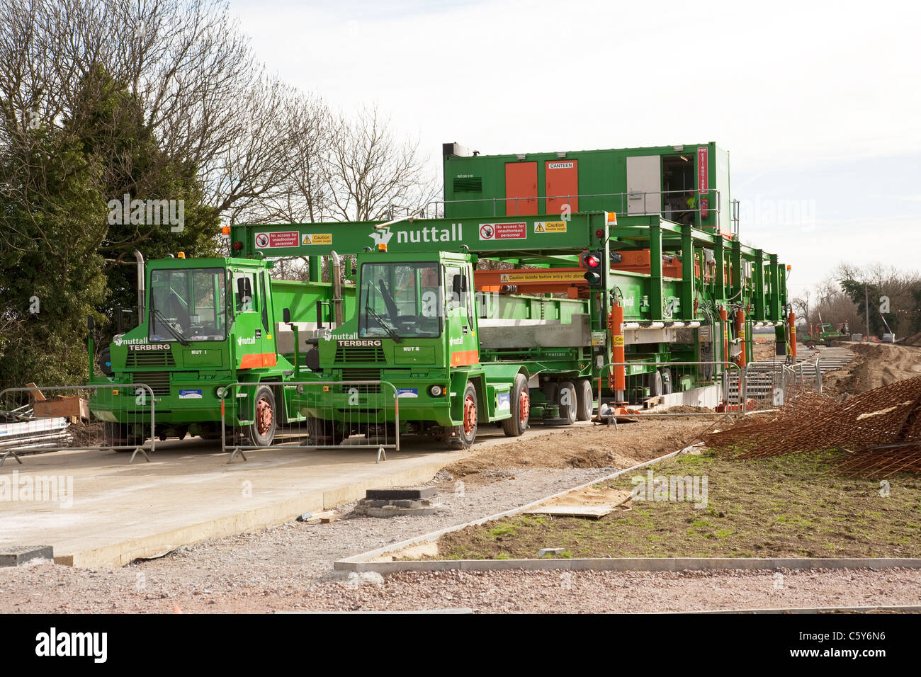 Cambridge Guided Busway connecting Cambridge, Huntingdon and St Ives ...