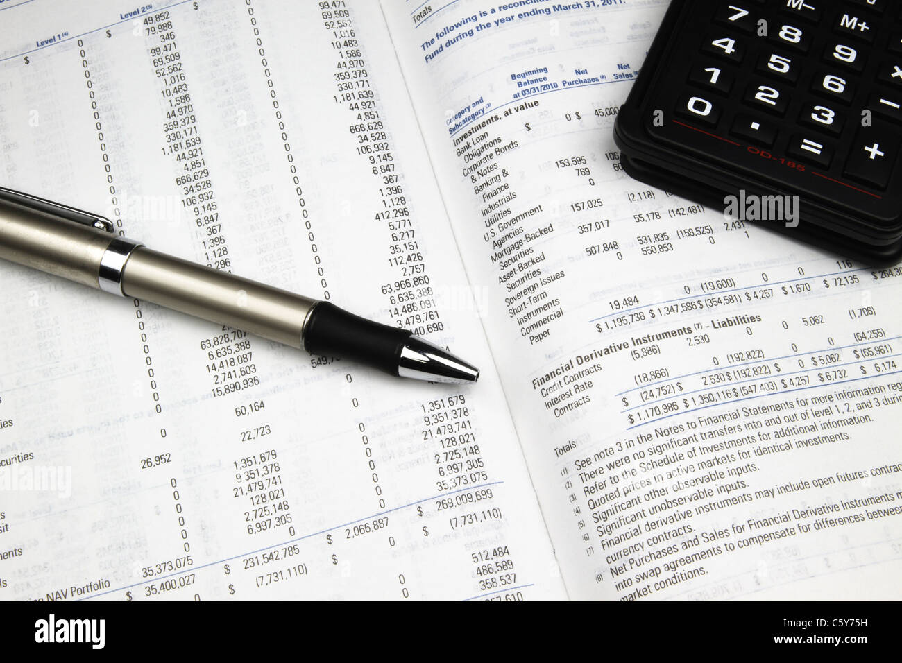 Mutual fund prospectus hi-res stock photography and images - Alamy