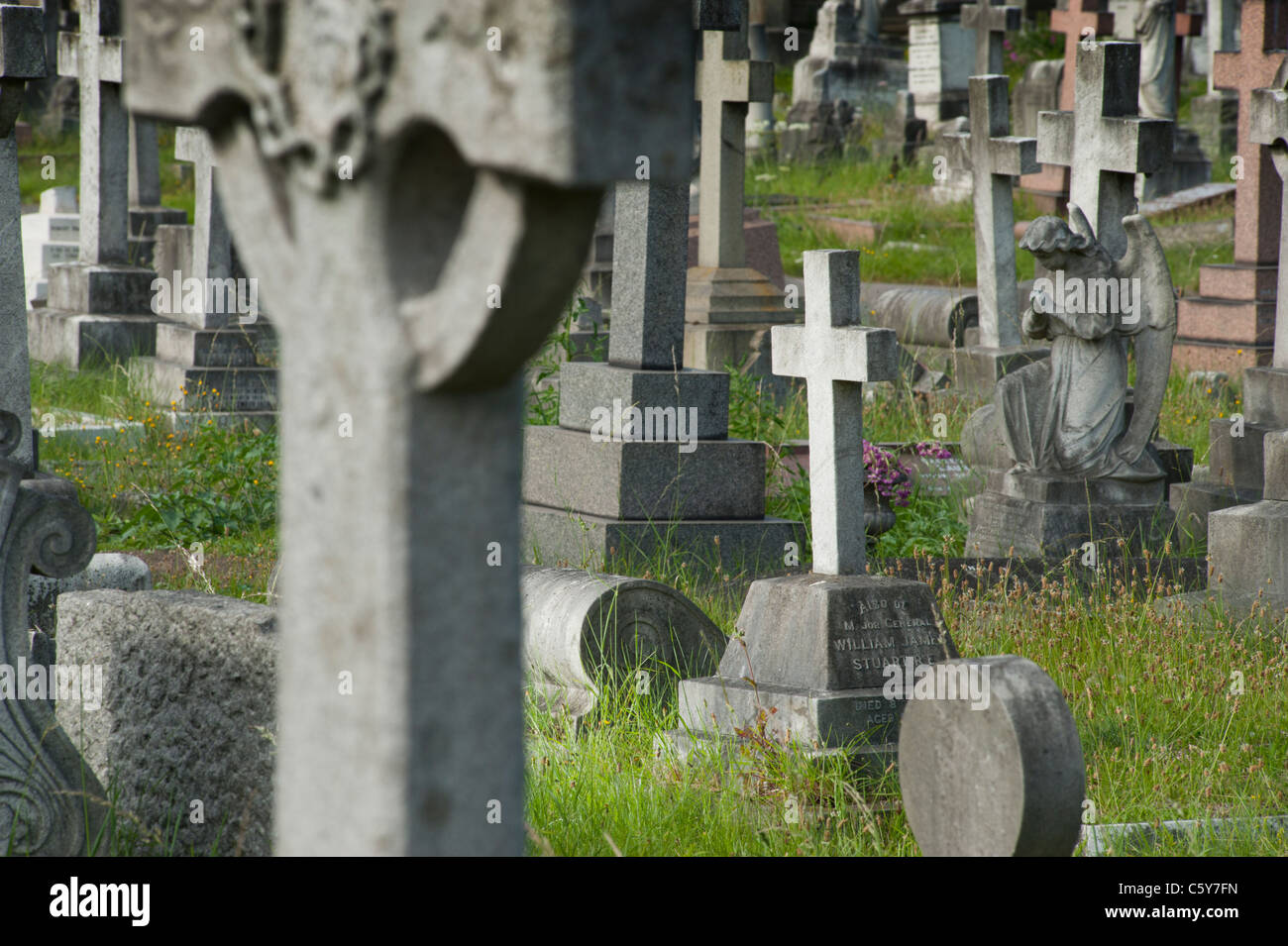 Monuments in a graveyard in West London, England, UK Stock Photo - Alamy