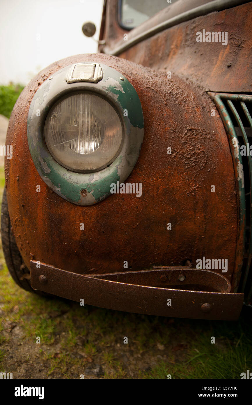 retro american pickup front light and rusty fender Stock Photo - Alamy