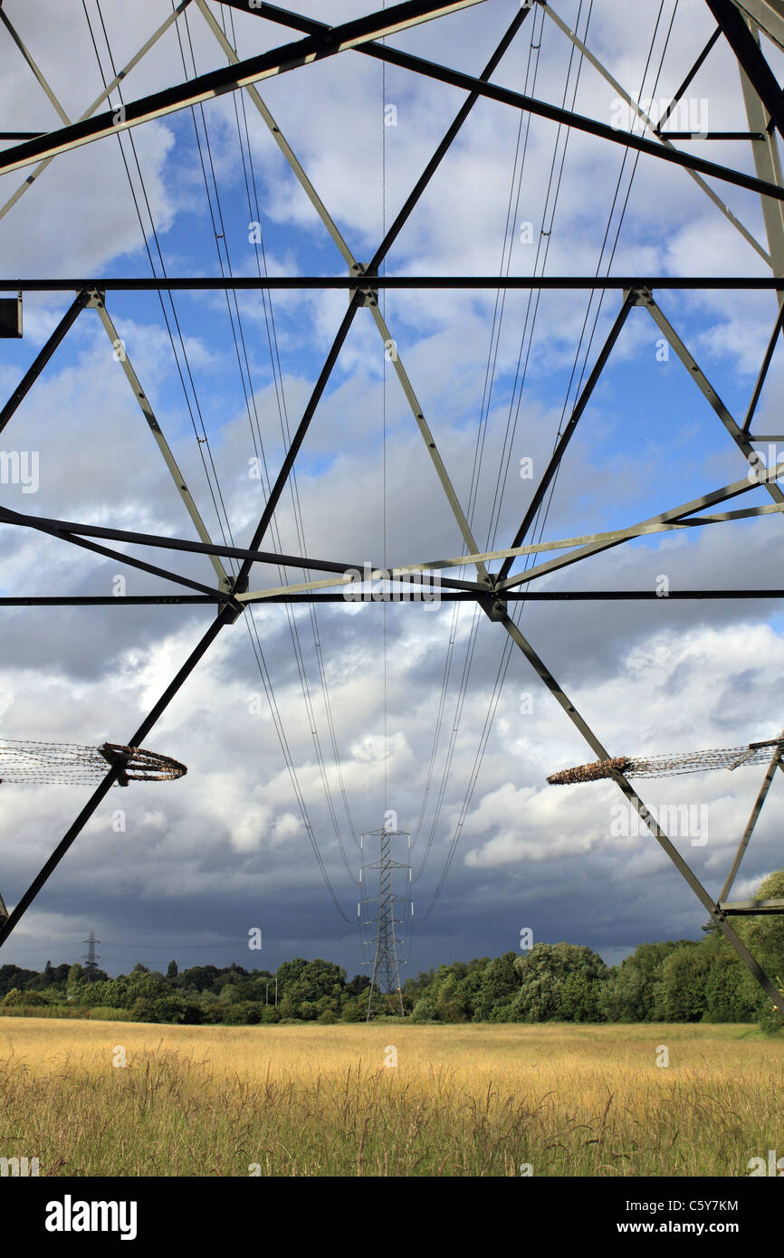Pylon legs hi-res stock photography and images - Alamy