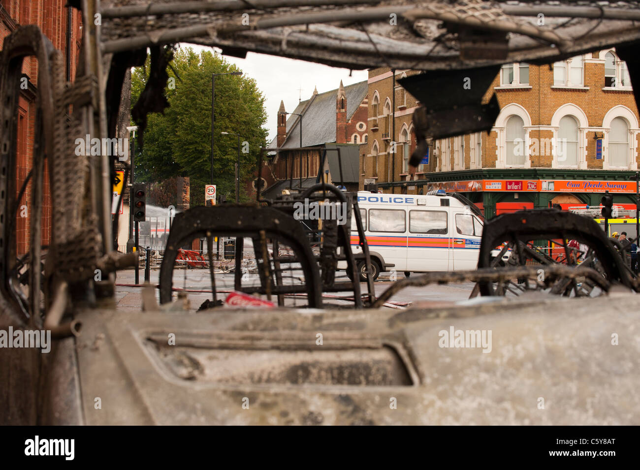 London protests tottenham riots hi-res stock photography and images - Alamy