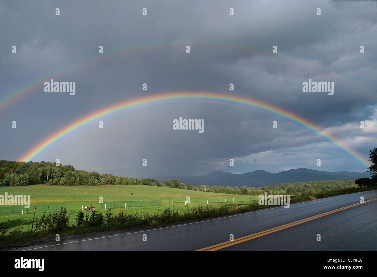 Rainbow pasture hi-res stock photography and images - Alamy
