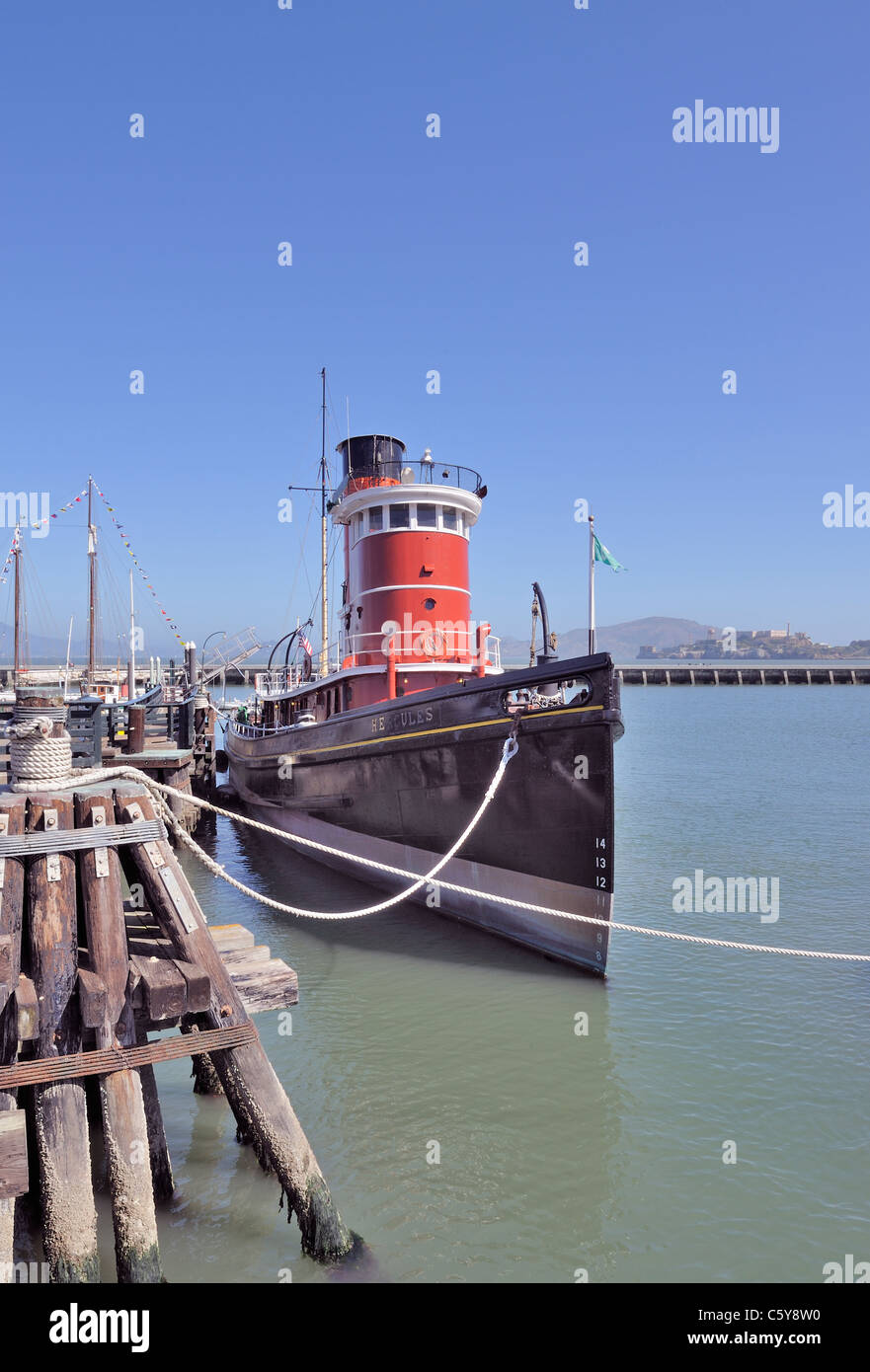 Hercules tugboat boat hi-res stock photography and images - Alamy Hercules tugboat boat hi-res stock photography and images - Alamy
