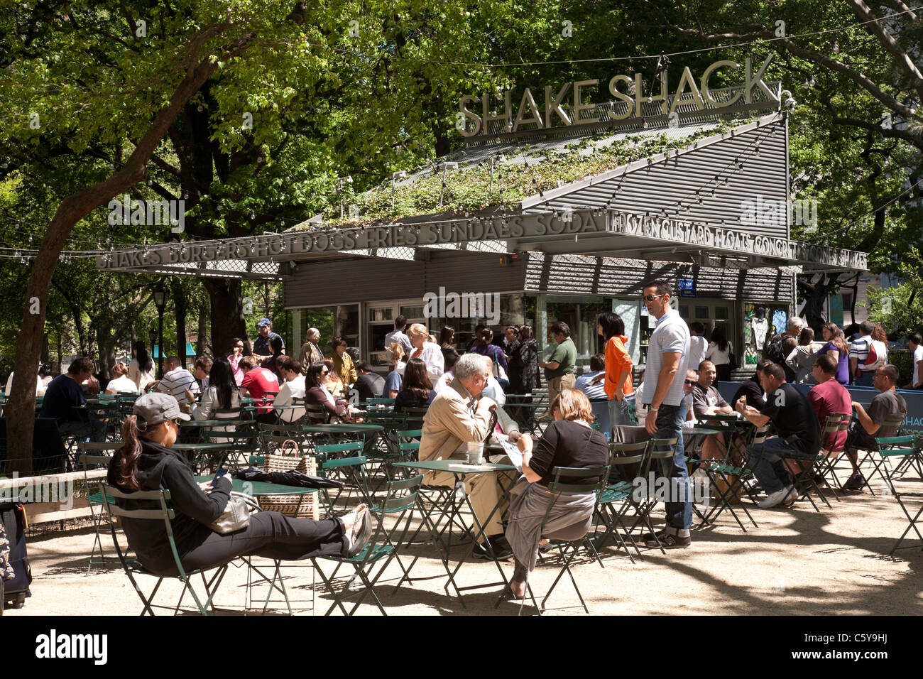 The Shake Shack, Madison Square Park, NYC (Series 2 of 2 Stock Photo ...
