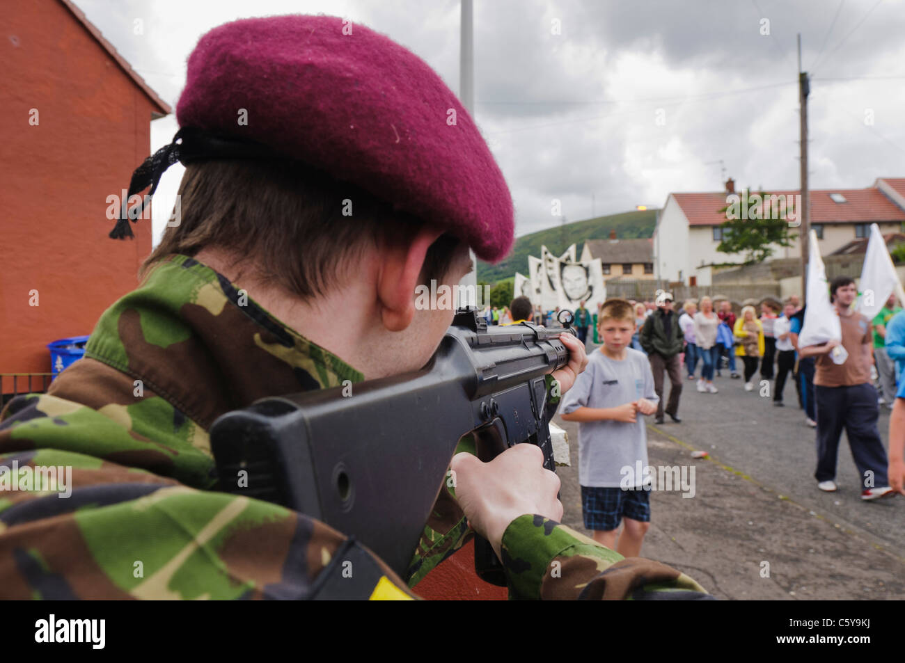 British military youth hi-res stock photography and images - Alamy