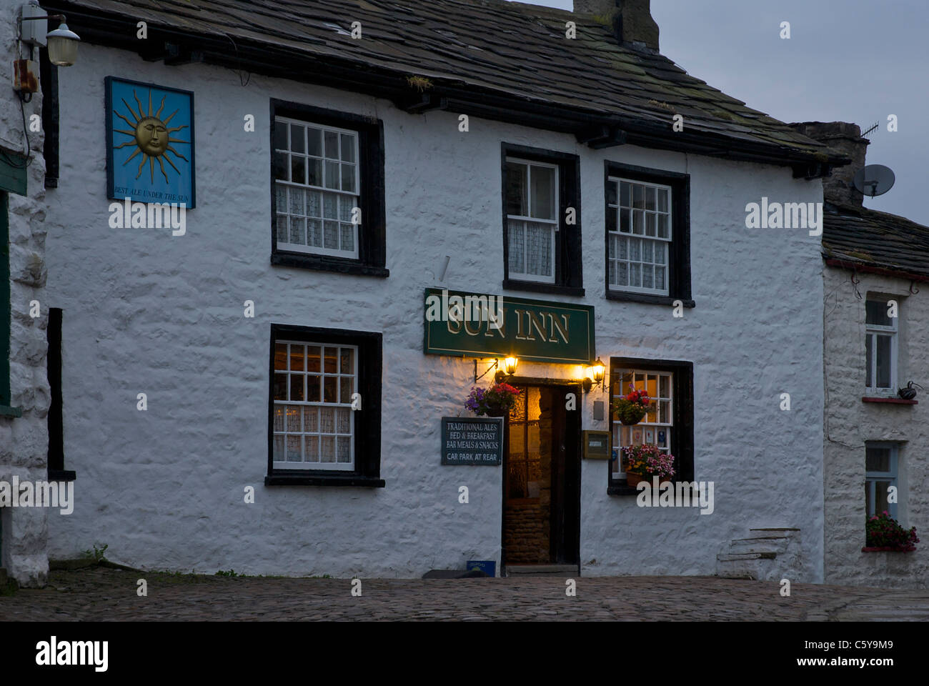 The Sun Inn, Dent, Cumbria, England UK Stock Photo - Alamy