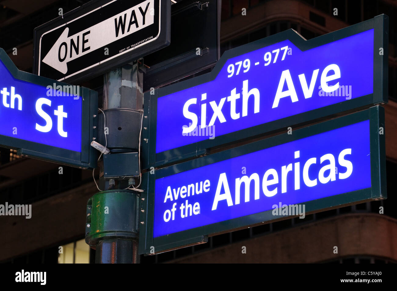 6th Avenue, Avenue of the Americas, Street sign, 34th Street, Herald ...