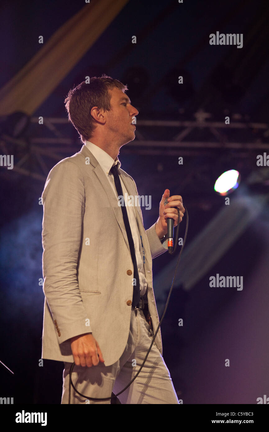 The walkmen band hi-res stock photography and images - Alamy