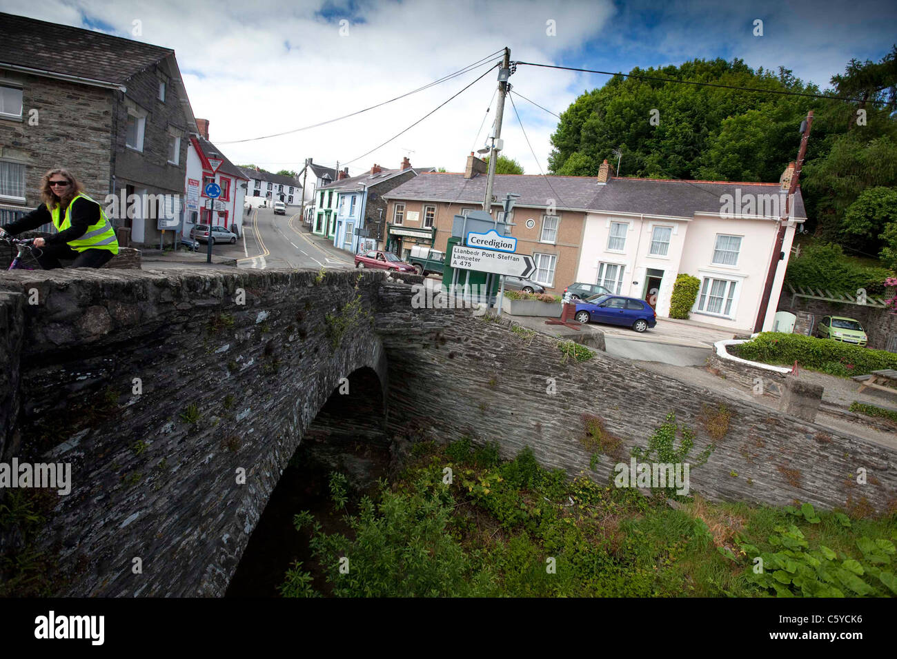 Newcastle Emlyn High Resolution Stock Photography and Images - Alamy