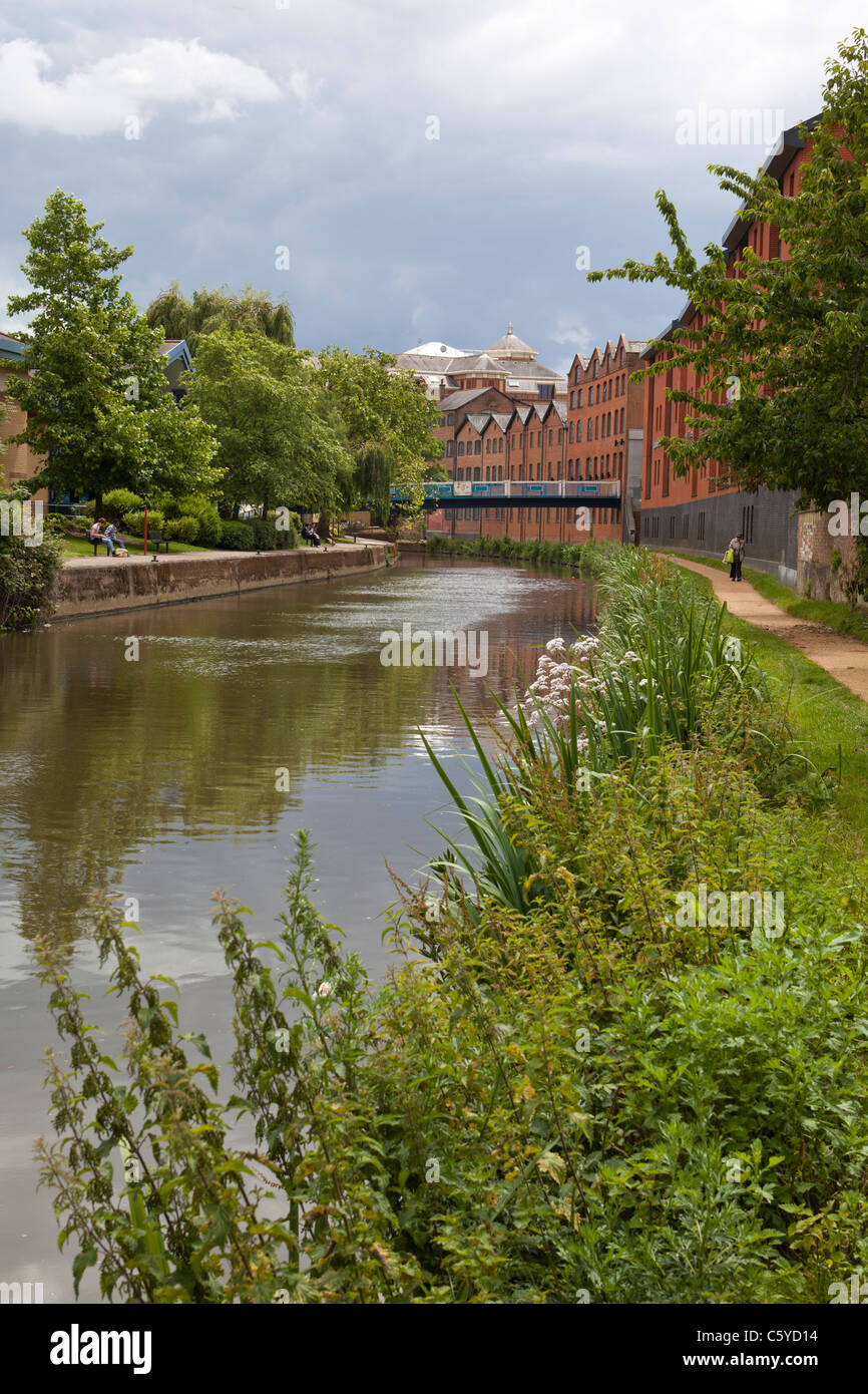 Walking path along the River Wey in Guildford, Surrey, England Stock ...