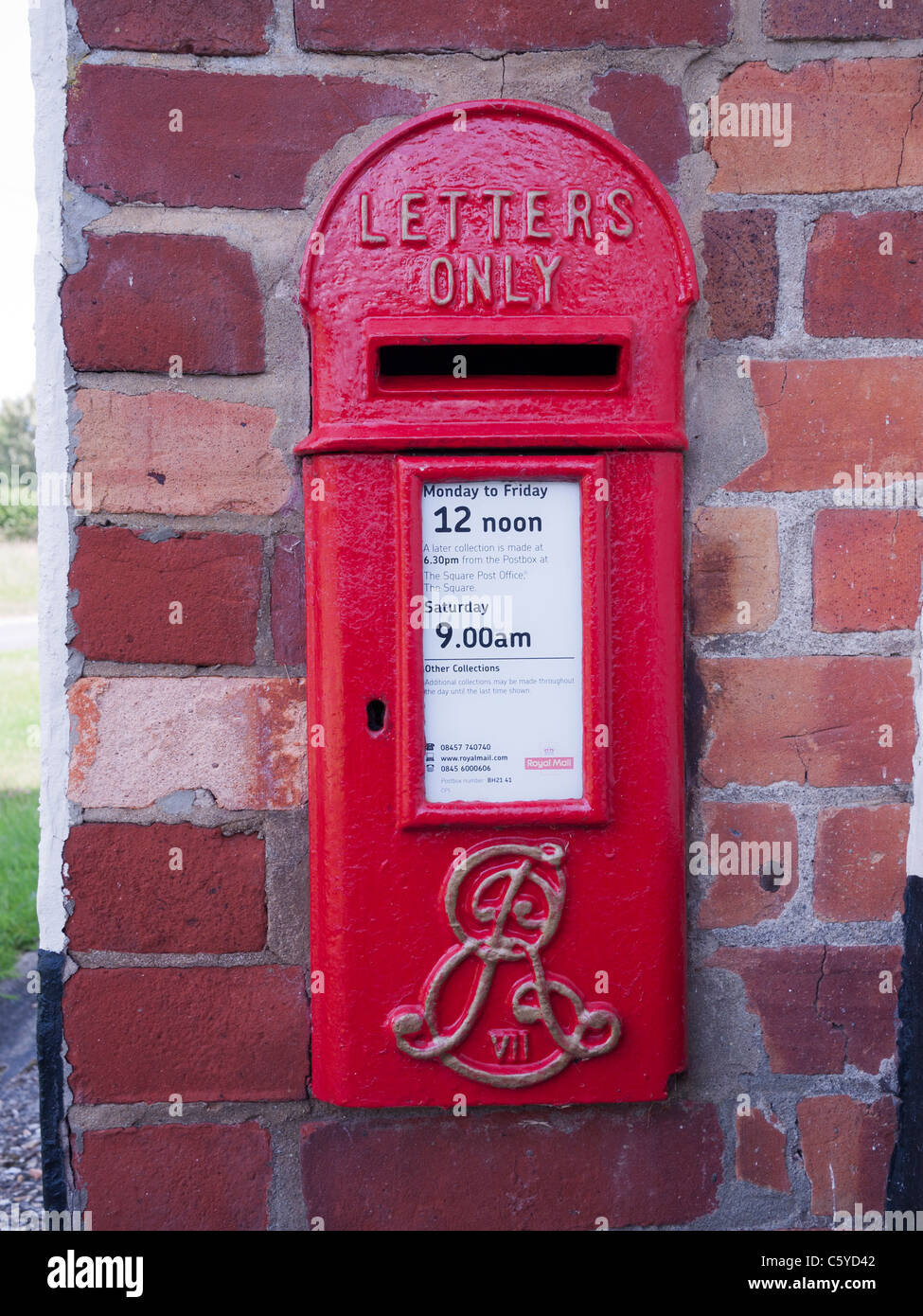 Edwardian lamp hi-res stock photography and images - Alamy