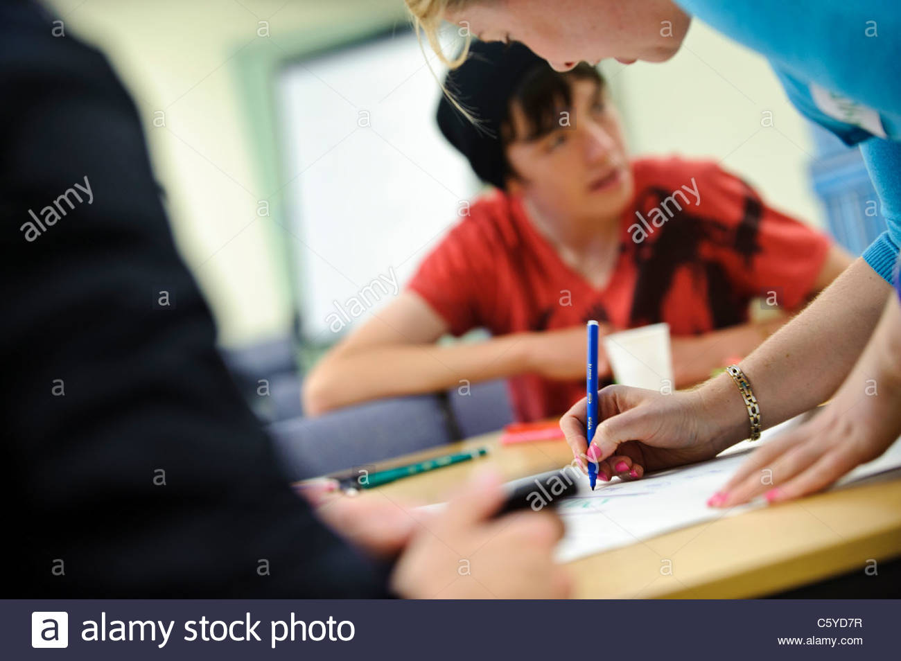 Piece Of Paper Desk Stock Photos & Piece Of Paper Desk Stock Images - Alamy