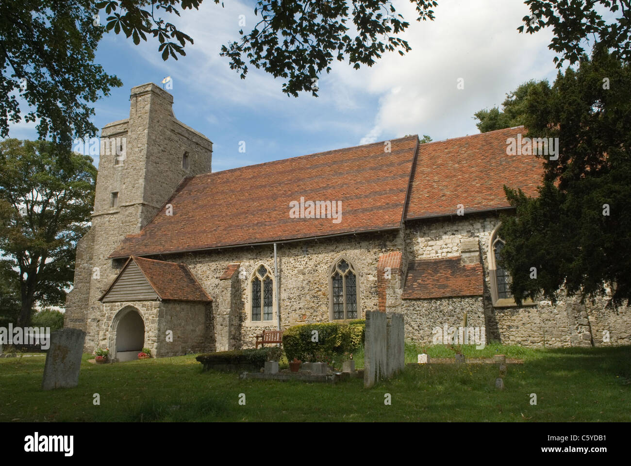 St james church cooling kent hi-res stock photography and images - Alamy