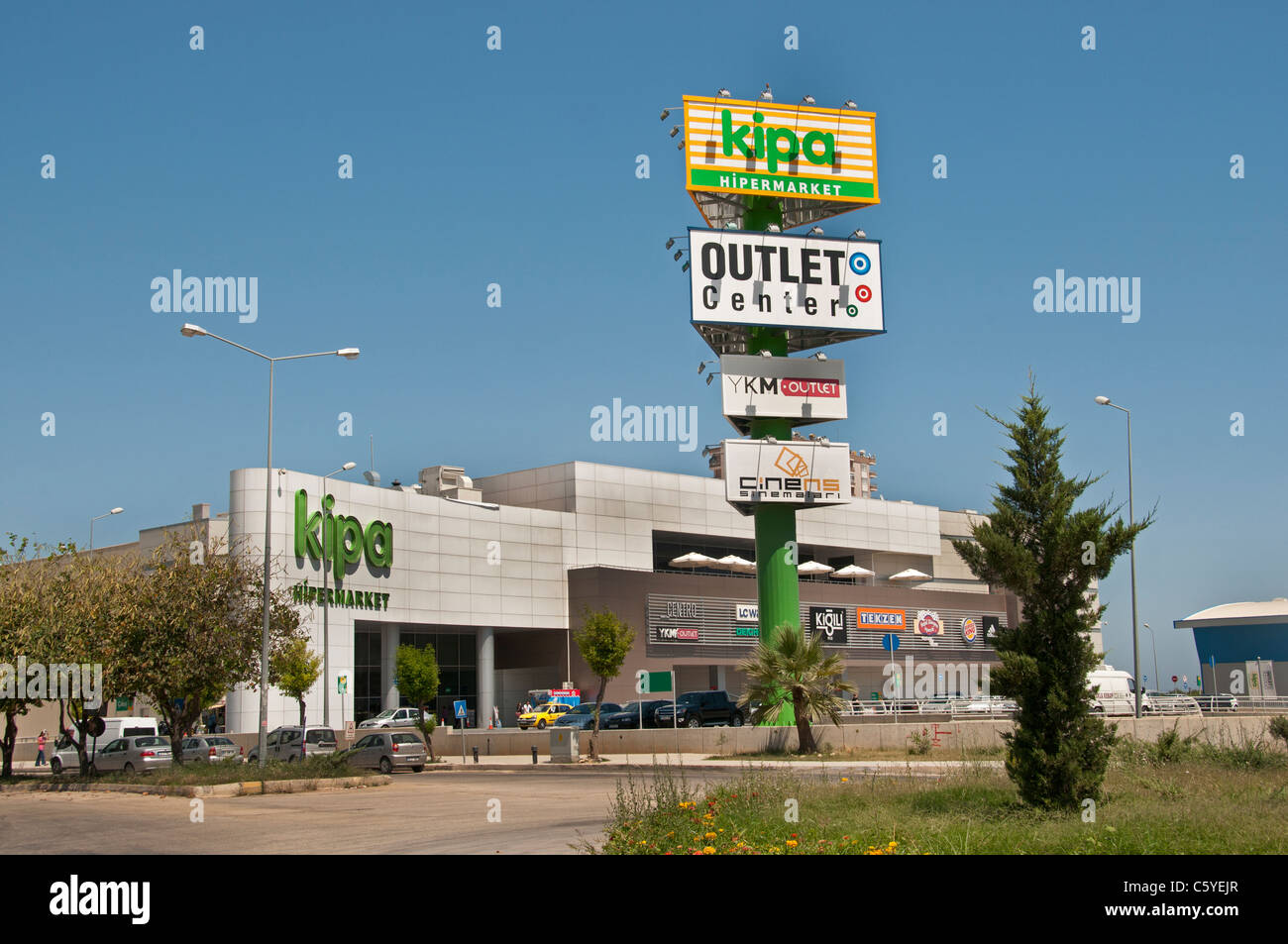 Forum Mersin Shopping Center Turkey Town City Mall Stock Photo - Alamy