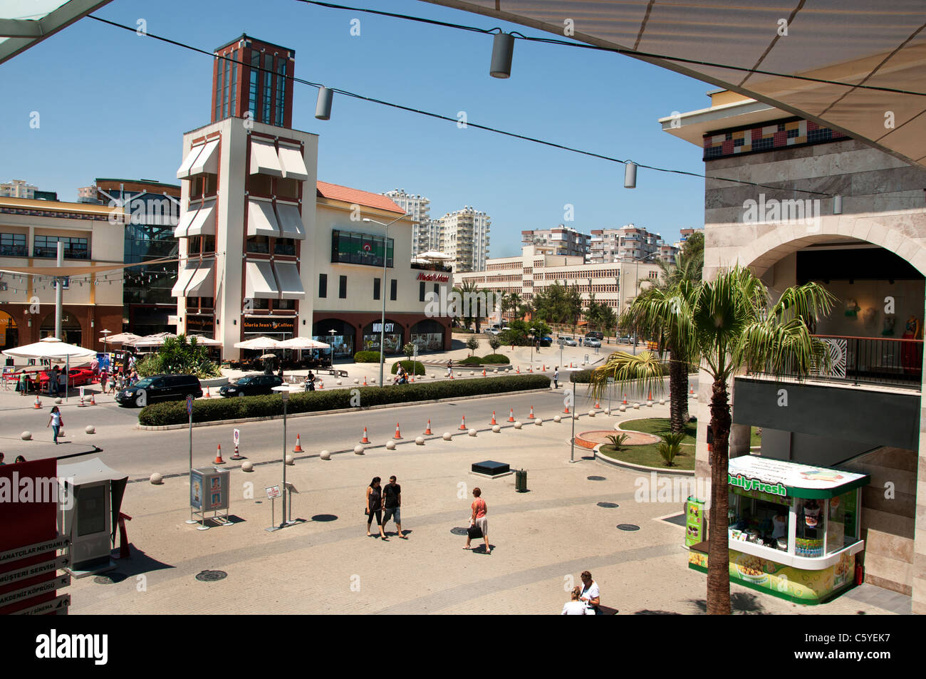 Forum Mersin Shopping Center Turkey Town City Mall Stock Photo - Alamy