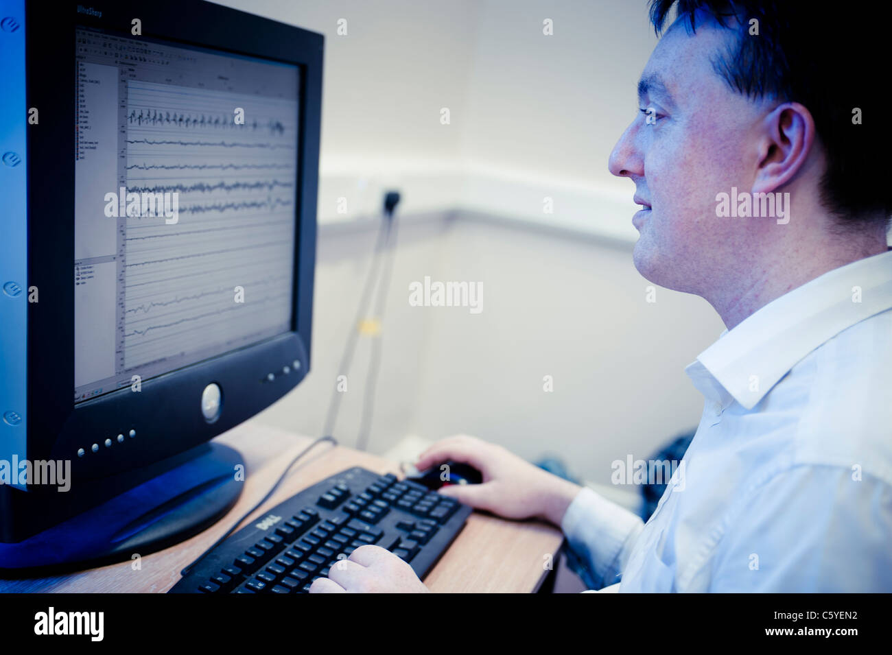 Lab computer sleep study hi-res stock photography and images - Alamy