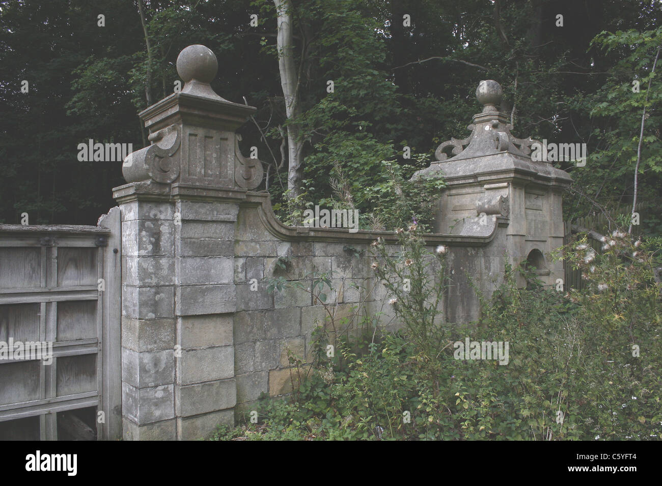 Lion Gates, Sparken Hill, Worksop, Notts, England Stock Photo - Alamy