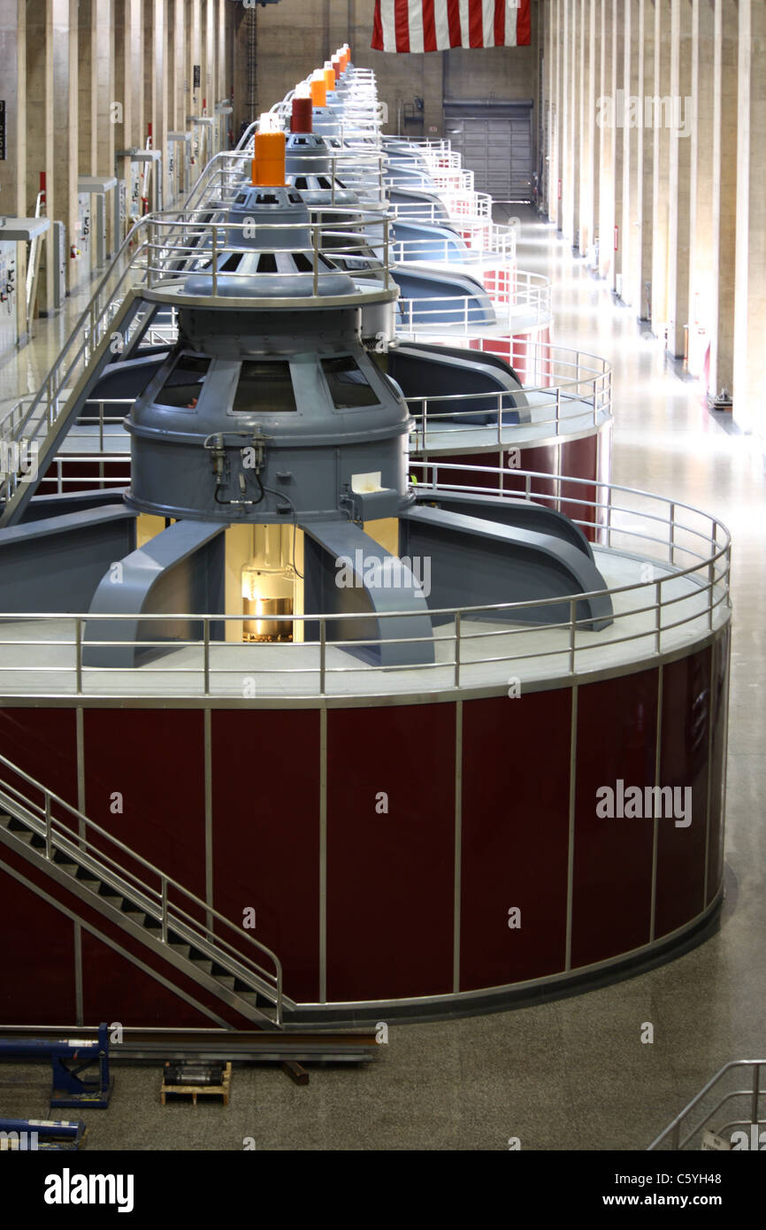 Inside hoover dam hi-res stock photography and images - Alamy