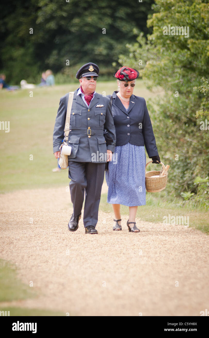 RAF Lieutenant & Wife at WWII re-enactment society Stock Photo - Alamy