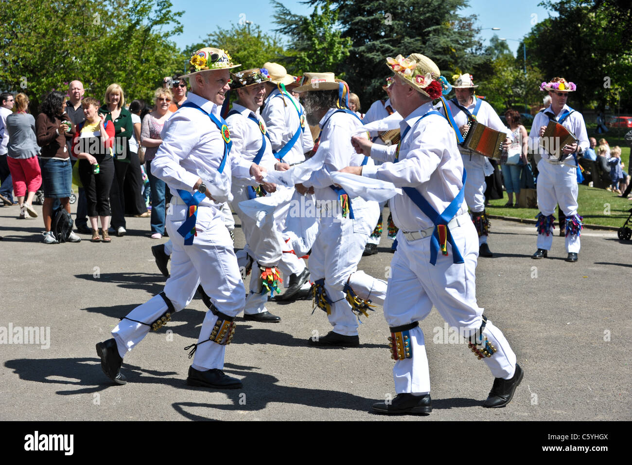Waving handkerchiefs hi-res stock photography and images - Alamy