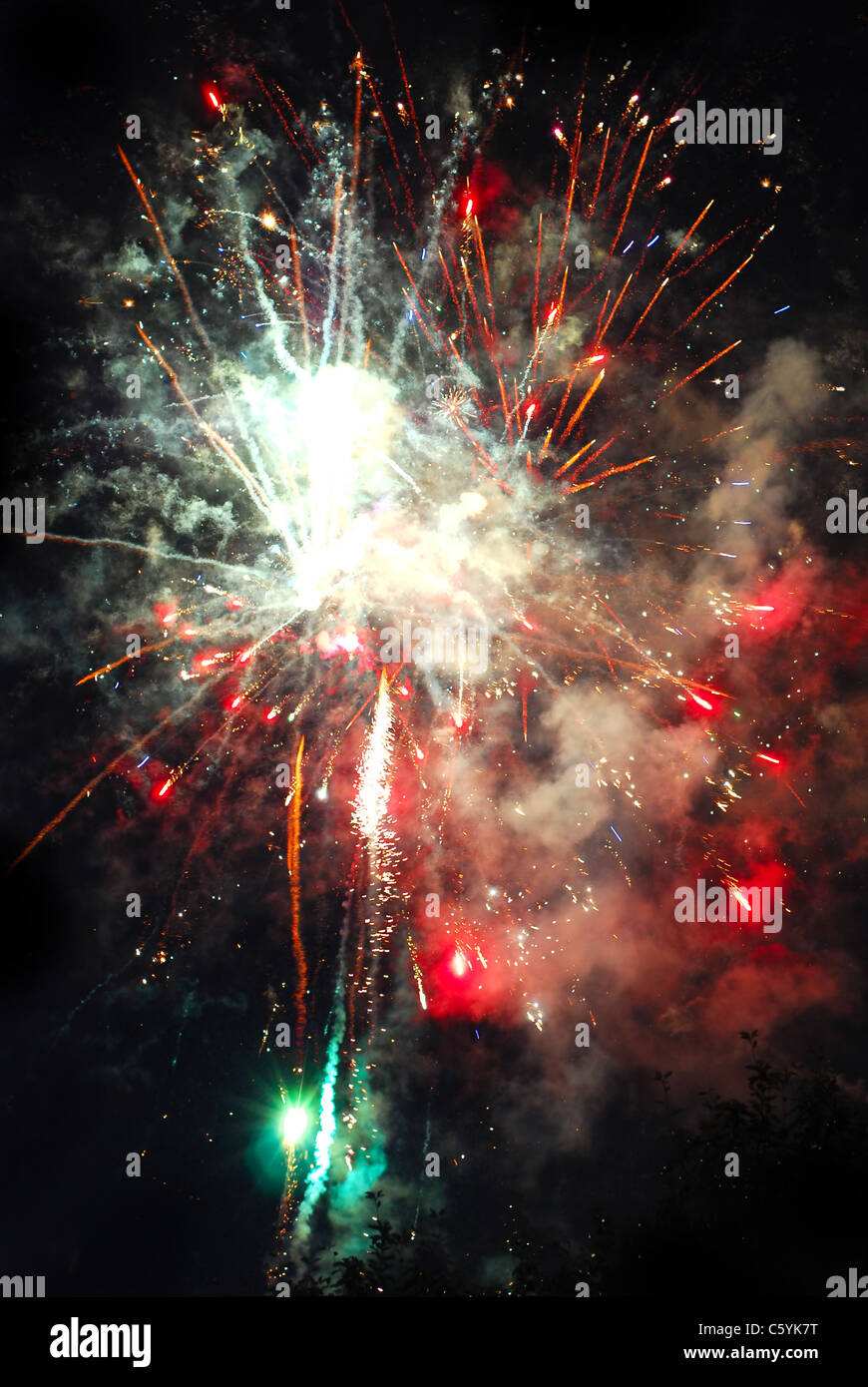 Firework firecracker hi-res stock photography and images - Alamy
