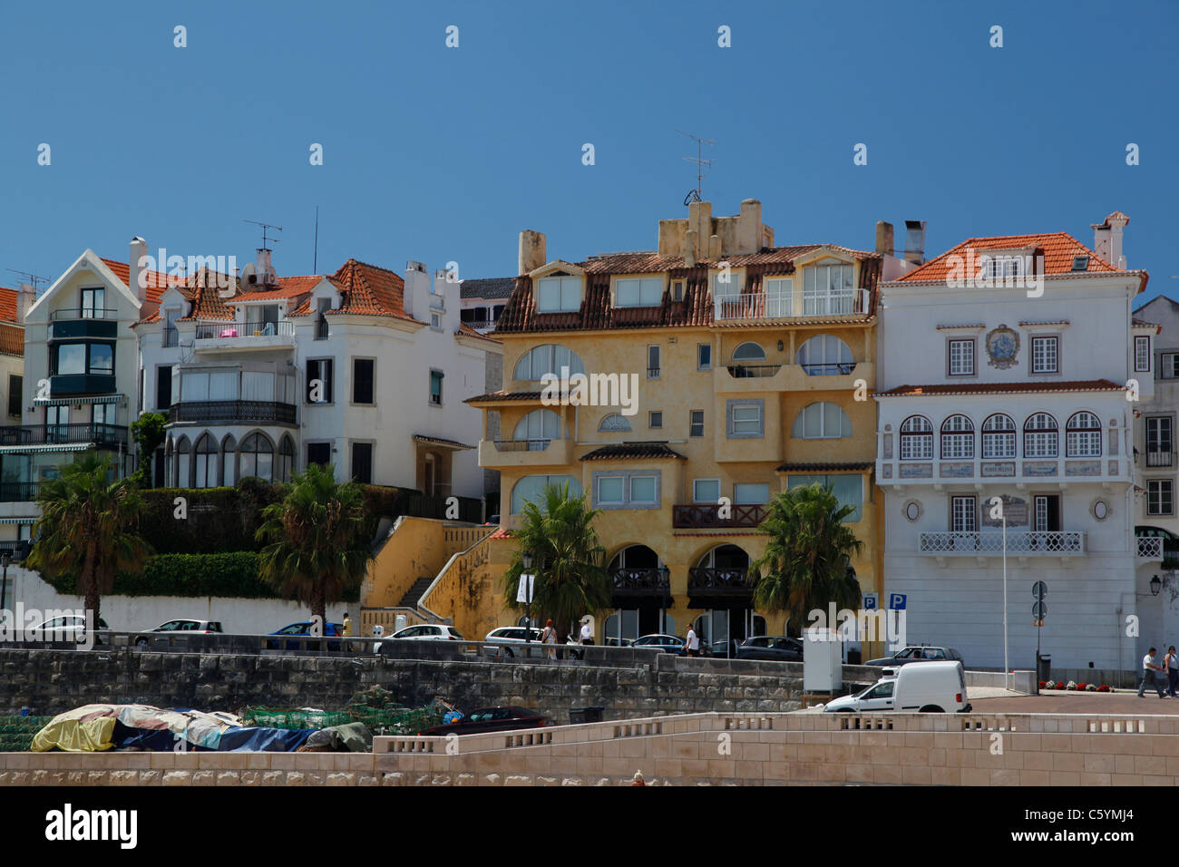 Some houses along Cascais old port Stock Photo - Alamy