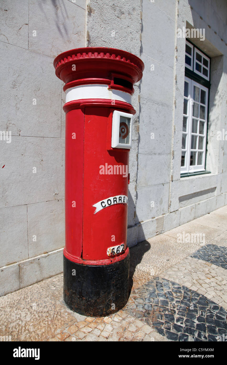 Portuguese mail hi-res stock photography and images - Alamy