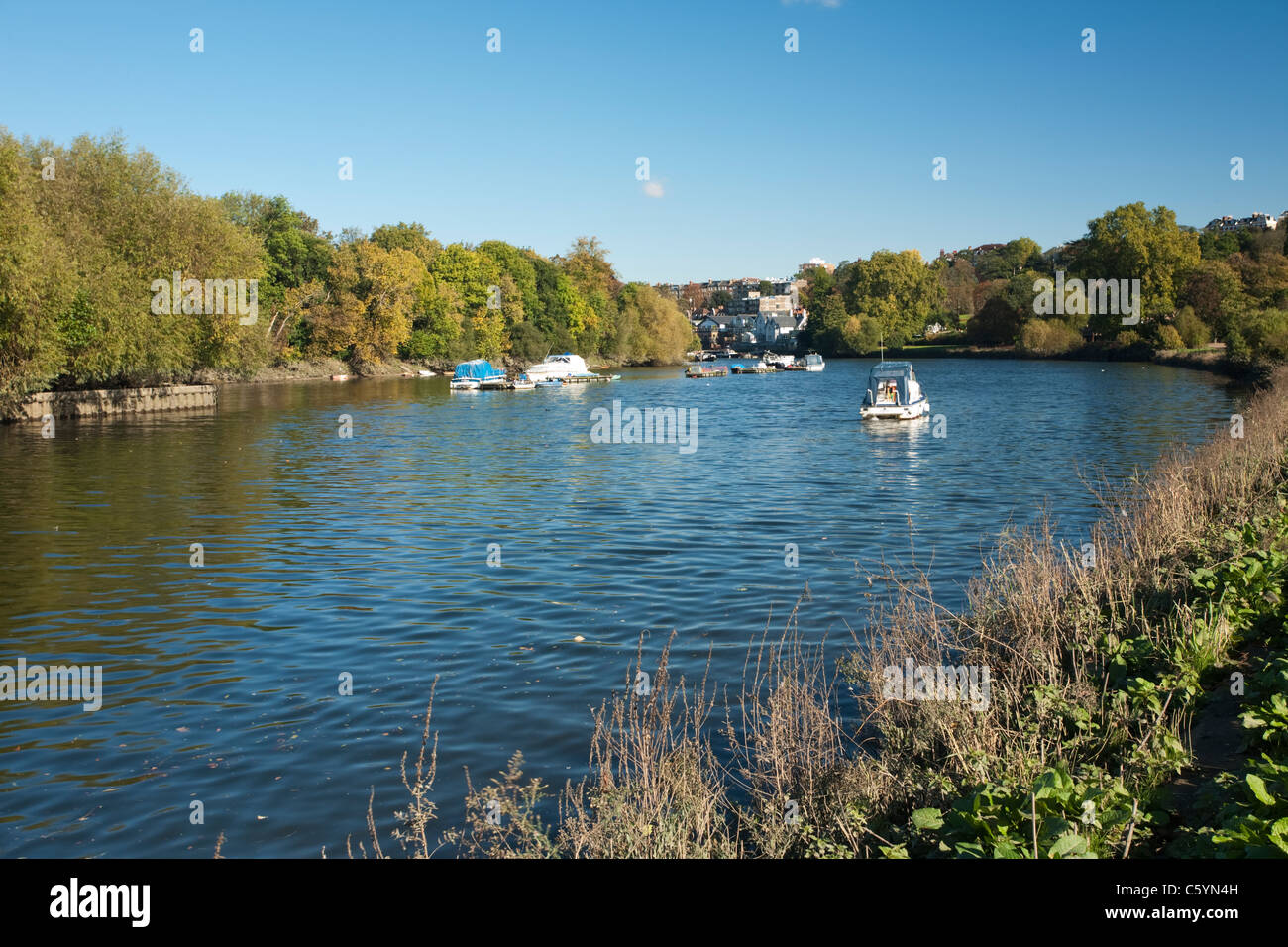 Richmond upon thames richmond hill hi-res stock photography and images ...