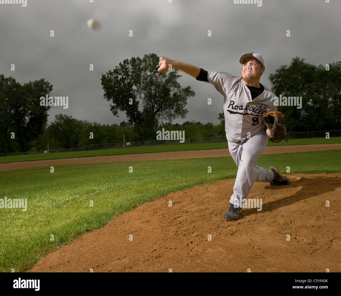 Baseball pitcher hi-res stock photography and images - Alamy