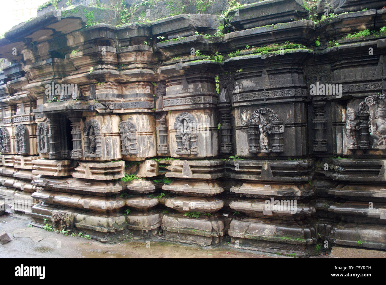 God shiv temple hi-res stock photography and images - Alamy