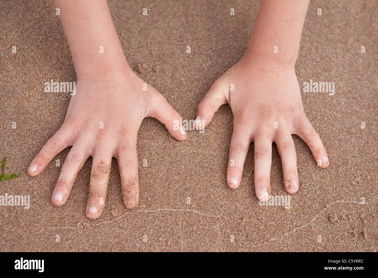 Hands splayed hi-res stock photography and images - Alamy
