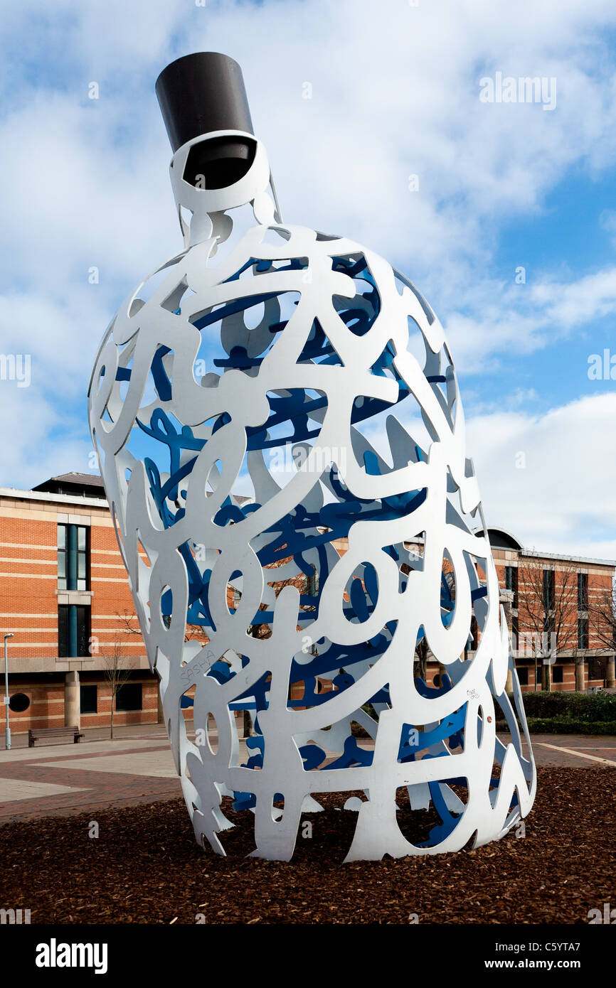 Bottle of Notes modern art Middlesbrough, Teesside Stock Photo - Alamy