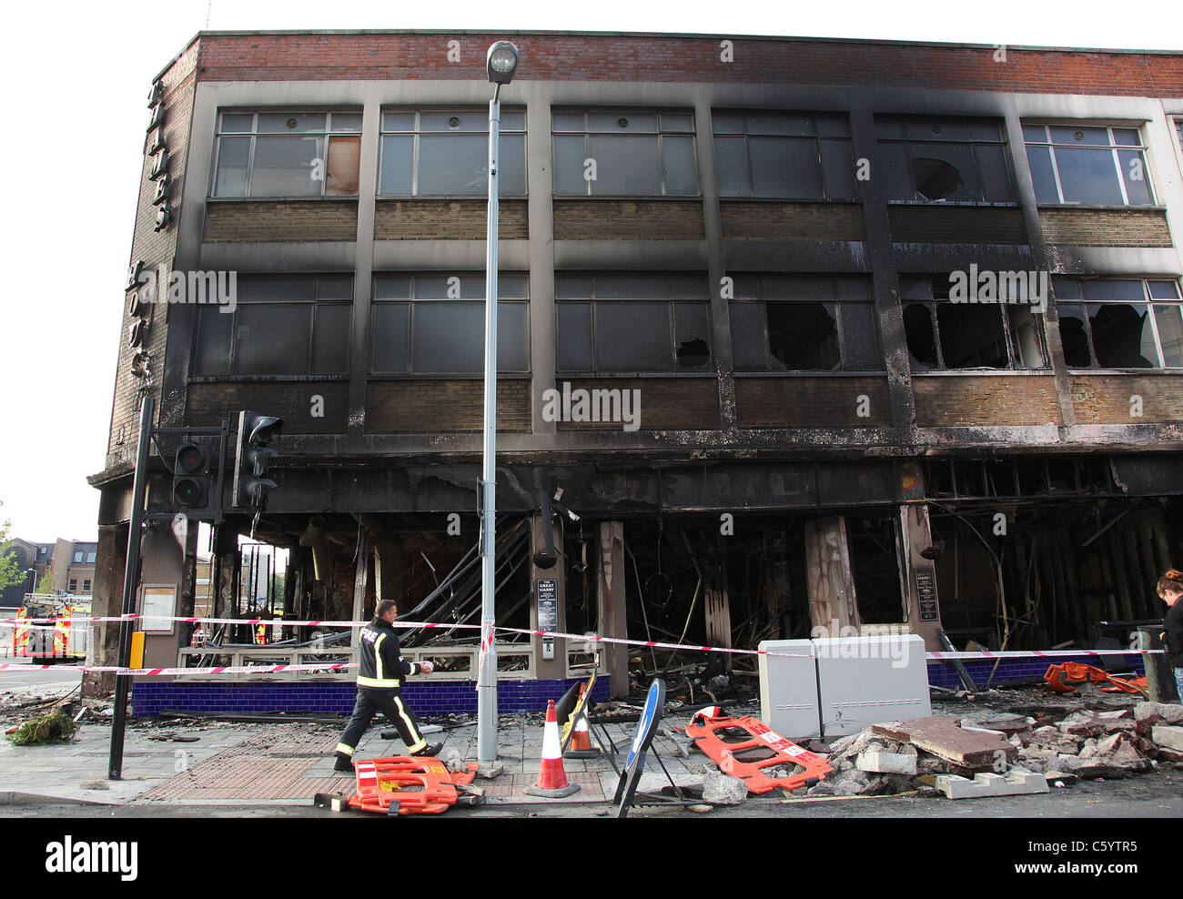 Pictures taken at 7am on 09/08/2011 after the Riots which took place in ...